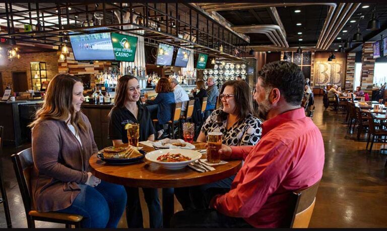 Bars & Lounges | Presque Isle Downs & Casino | Erie, PA